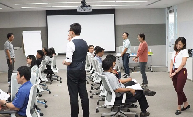 บริษัท มาลีกรุ๊ป จำกัด (มหาชน)